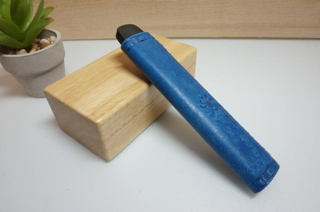 DR.VEPE2 ドクターベイプ2ケース ケース イタリア産 ブルー | iichi ハンドメイド・クラフト作品・手仕事品の通販