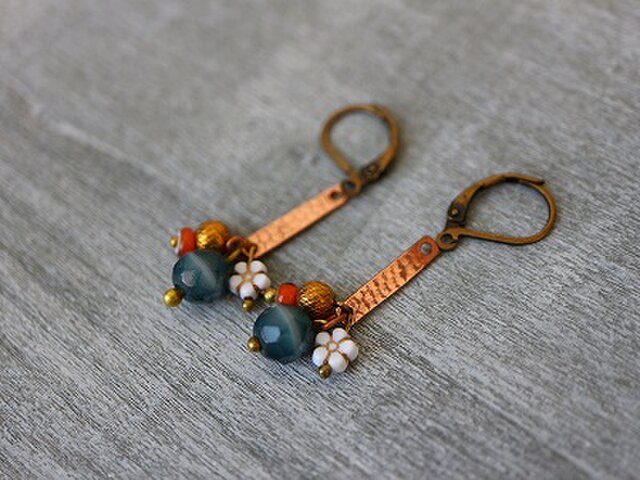 フランスヴィンテージ＊レトロ＊ヴィンテージチェコ＊真鍮＊イヤリング＊no.654 | iichi 日々の暮らしを心地よくするハンドメイドやアンティークのマーケットプレイス