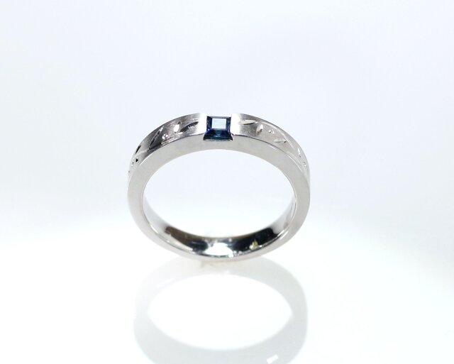 Pt900 ブルーサファイアリング 0.25ct | iichi ハンドメイド・クラフト作品・手仕事品の通販