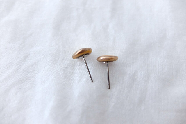 ピアス plain mini gold | iichi ハンドメイド・クラフト作品・手仕事品の通販