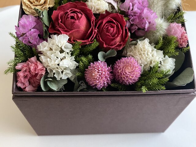 フラワーBOX(B/1) | iichi 日々の暮らしを心地よくするハンドメイドやアンティークのマーケットプレイス