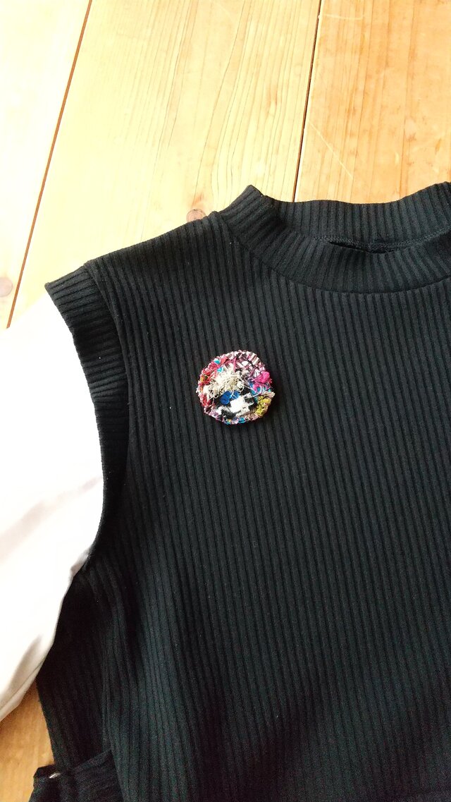 hagireブローチNo.50 | iichi ハンドメイド・クラフト作品・手仕事品の通販