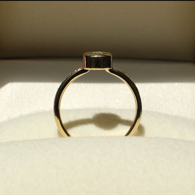 Blue zircon 5mm Ice blue diamonds / K10YG | iichi ハンドメイド・クラフト作品・手仕事品の通販