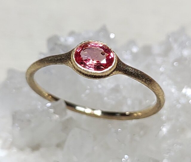 pink sapphire＊K10 ring | iichi 日々の暮らしを心地よくするハンドメイドやアンティークのマーケットプレイス