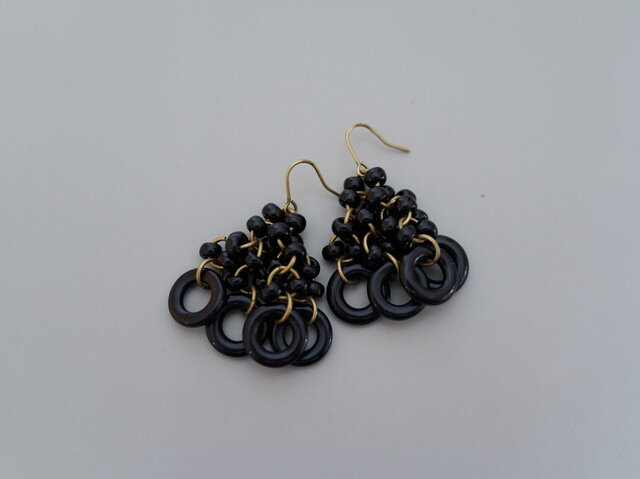 vintage fringe pierce | iichi ハンドメイド・クラフト作品・手仕事品の通販