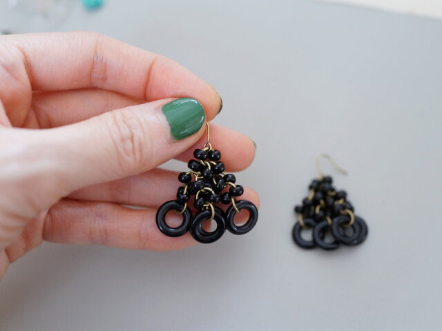 vintage fringe pierce | iichi ハンドメイド・クラフト作品・手仕事品の通販