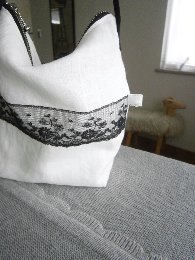 chic&chic PouchBag | iichi ハンドメイド・クラフト作品・手仕事品の通販