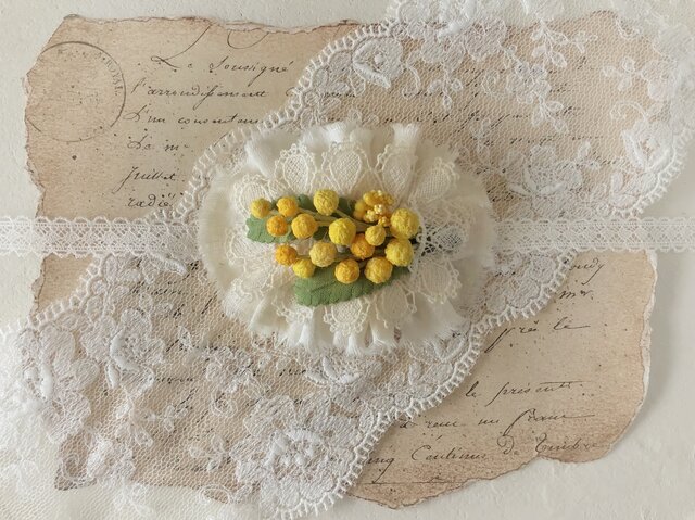 ドール用レースとミモザのスモールヘッドドレス(MLフリー) | iichi 日々の暮らしを心地よくするハンドメイドやアンティークのマーケットプレイス