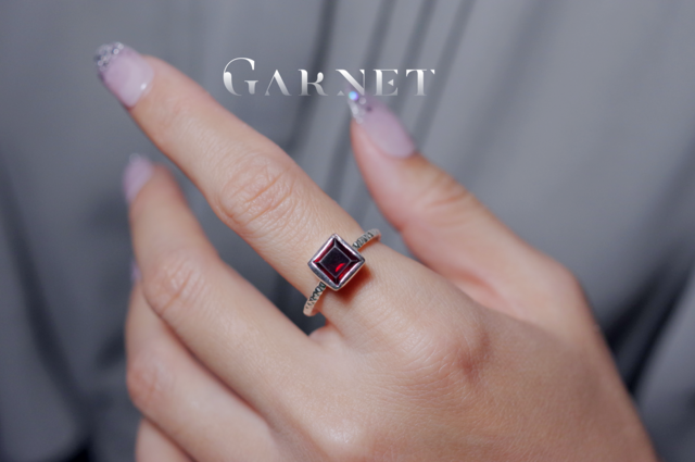 New ☆新作☆『Garnet』☆世界でひとつの天然石リングsilver925 | iichi ハンドメイド・クラフト作品・手仕事品の通販