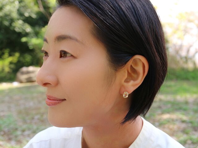 グラデーションのシトリンのピアス | iichi ハンドメイド・クラフト作品・手仕事品の通販