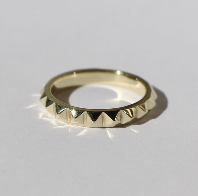 Pyramid Stud Ring (Width 3mm) / K10, K18, PT900 | iichi ハンドメイド・クラフト作品・手仕事品の通販