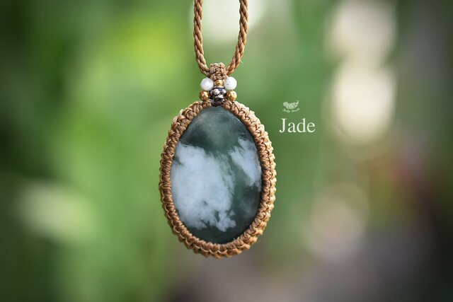 本翡翠★ミャンマー翡翠★マクラメネックレス1036 | iichi ハンドメイド・クラフト作品・手仕事品の通販