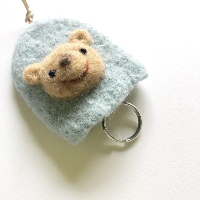 keycase bear iceblue | iichi ハンドメイド・クラフト作品・手仕事品の通販
