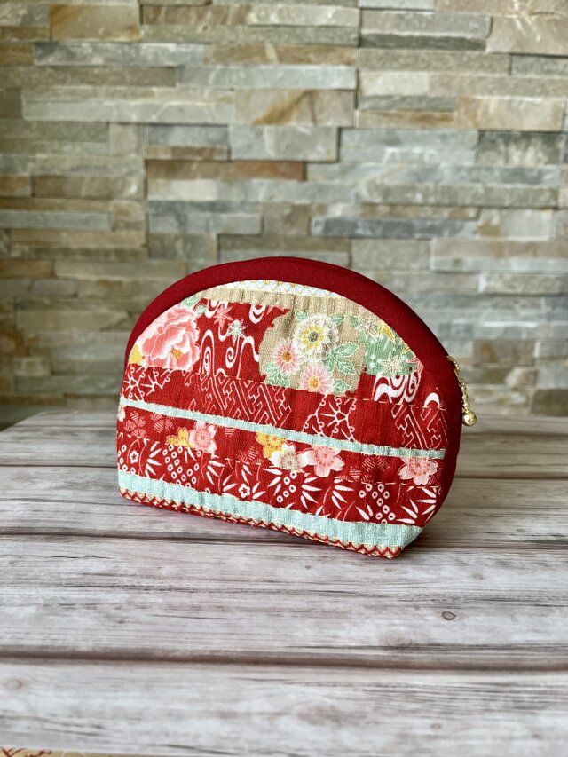 花柄ポーチ | iichi ハンドメイド・クラフト作品・手仕事品の通販