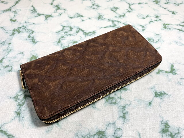 【現品限り!!】ヒポレザー(カバ革:チョコブラウン) firebird 【オイスター】ラウンドロング (ユニセックス) | iichi ハンドメイド・クラフト作品・手仕事品の通販