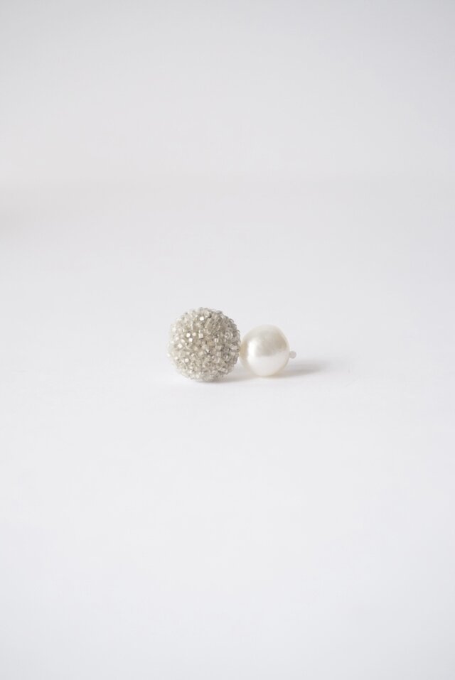 受注製作「fragment of the sand」pierce-01 | iichi ハンドメイド・クラフト作品・手仕事品の通販