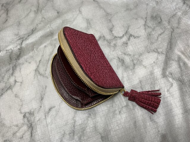 シャークレザー(鮫革:スパニッシュローズ) firebird 【AK.17】ラウンドミニマルウォレット (タッセル有) | iichi ...