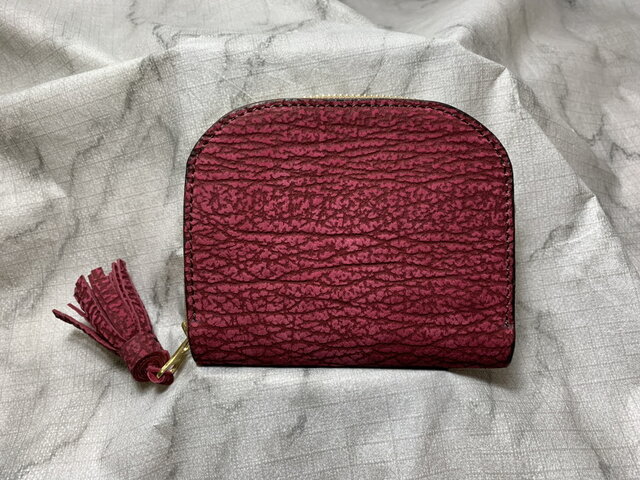 シャークレザー(鮫革:スパニッシュローズ) firebird 【AK.17】ラウンドミニマルウォレット (タッセル有) | iichi ...