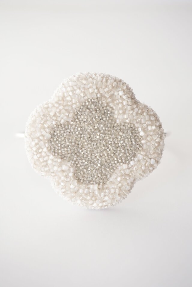 受注製作【 spring ephemeral / seed 】bangle | iichi ハンドメイド・クラフト作品・手仕事品の通販