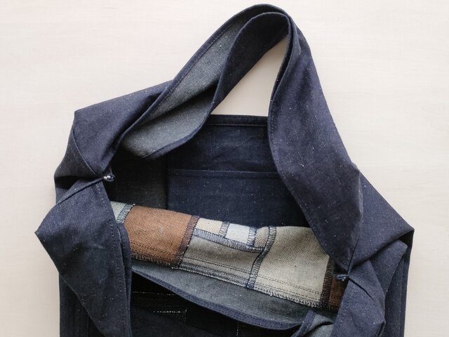 岡山デニムの大きめマルシェバッグ | iichi 日々の暮らしを心地よくするハンドメイドやアンティークのマーケットプレイス