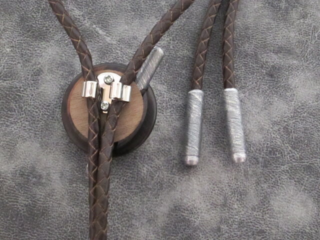 ループタイSサイズ 紐の長さ95cm 品名:冬霜の色 | iichi ハンドメイド・クラフト作品・手仕事品の通販