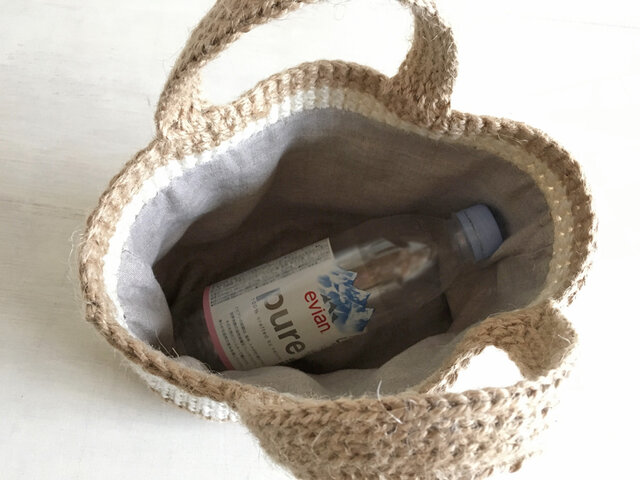 麻ひもバッグ mini IceBlue | iichi 日々の暮らしを心地よくするハンドメイドやアンティークのマーケットプレイス