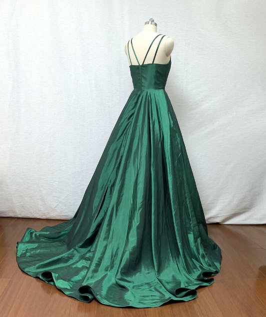 即納！パーティードレス 深めな緑 キャミソール エレガント 披露宴 | iichi ハンドメイド・クラフト作品・手仕事品の通販