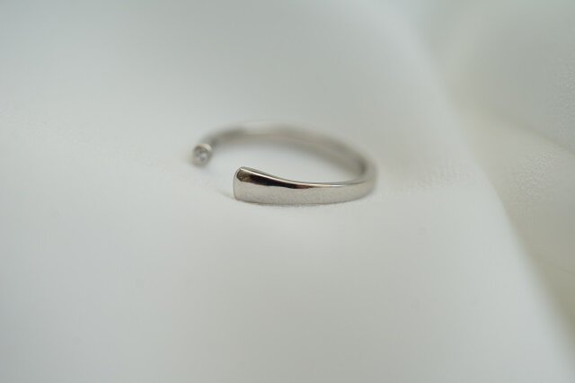 【U for you】Pt900 ripples open ring | iichi ハンドメイド・クラフト作品・手仕事品の通販