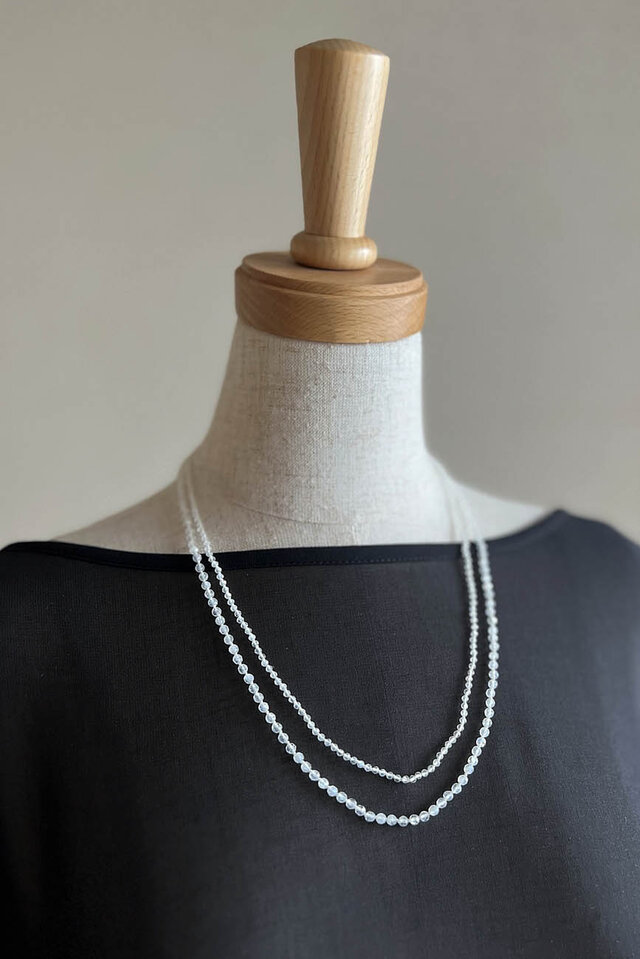 No. 124 ホワイトラブラドライトのネックレス（3-3.5mm・長さ53cm） | iichi ハンドメイド・クラフト作品・手仕事品の通販