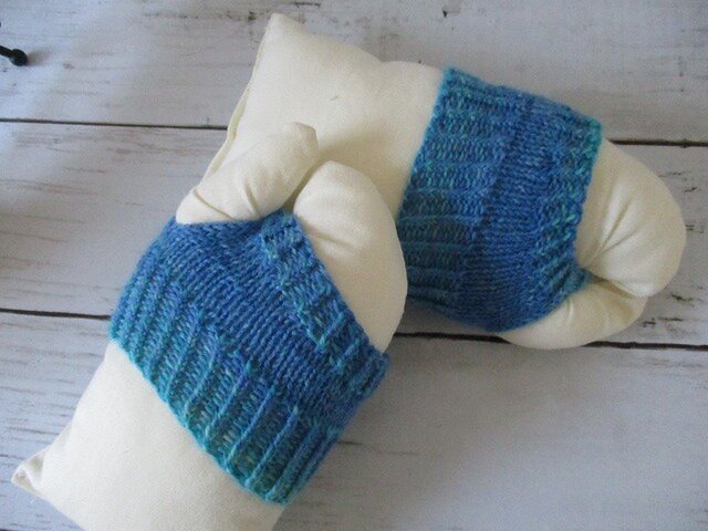 手編みトングソックス Opal Beauty 9923 | iichi ハンドメイド・クラフト作品・手仕事品の通販