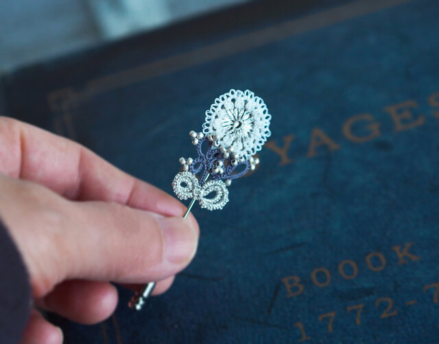 SALE★】2color Set！Little Flower 「SILVER WHITE」&「BLACK GOLD」 | iichi ハンドメイド・クラフト作品・手仕事品の通販