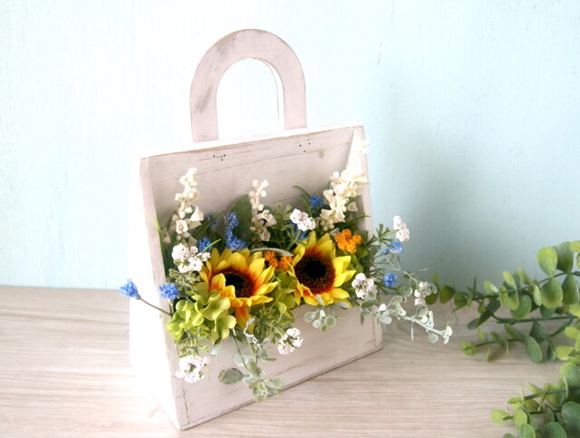 バックアレンジ ひまわり -Artificial flower- | iichi ハンドメイド・クラフト作品・手仕事品の通販