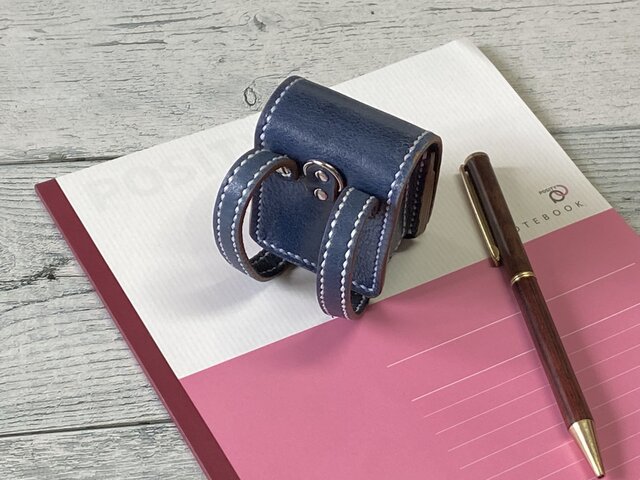 L.A.N do sale！【レザーミニチュアランドセル】サファイアブルー系 | iichi 日々の暮らしを心地よくするハンドメイドやアンティークのマーケットプレイス