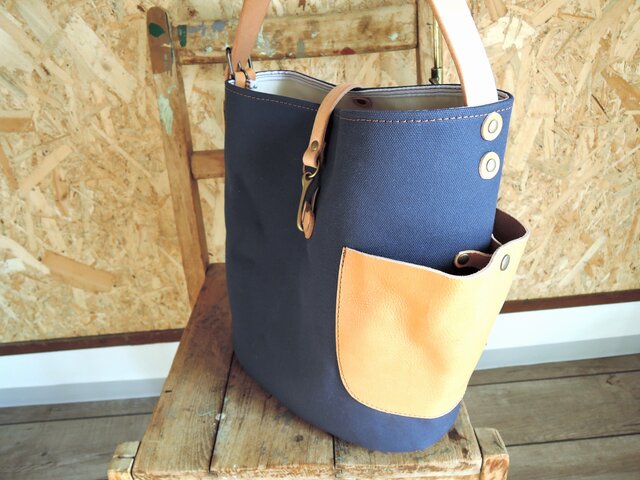 ≪web限定≫【ORZO】8号帆布＆ヌメ革 ワンショルダートート BAG A4対応 ネイビー×ベージュ OR-901c | iichi ハンドメイド・クラフト作品・手仕事品の通販