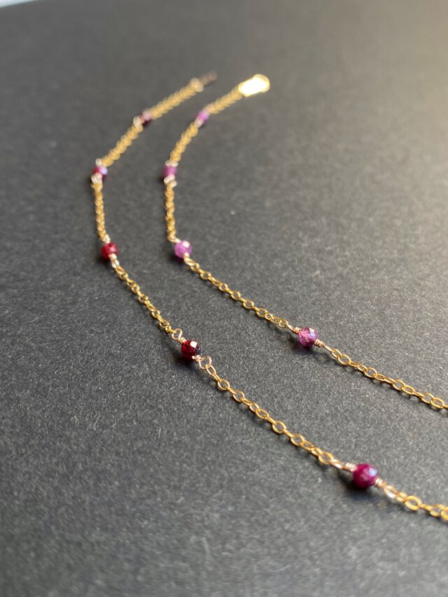 14kgf【7月誕生石】小粒なルビーのブレスレット a.Red Ruby ac/703 | iichi ハンドメイド・クラフト作品・手仕事品の通販