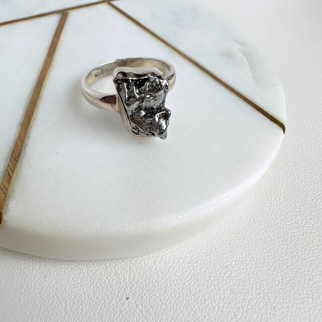 meteorite/隕石リング①-#13.5 | iichi ハンドメイド・クラフト作品・手仕事品の通販