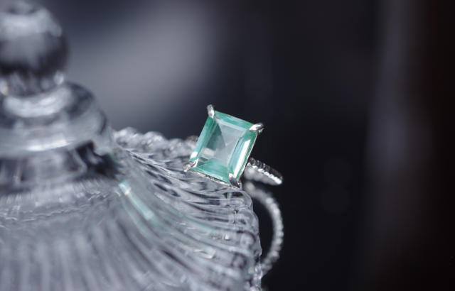 New ☆ 新作 ☆『エメラルド』☆の天然石リングsilver925 | iichi ハンドメイド・クラフト作品・手仕事品の通販