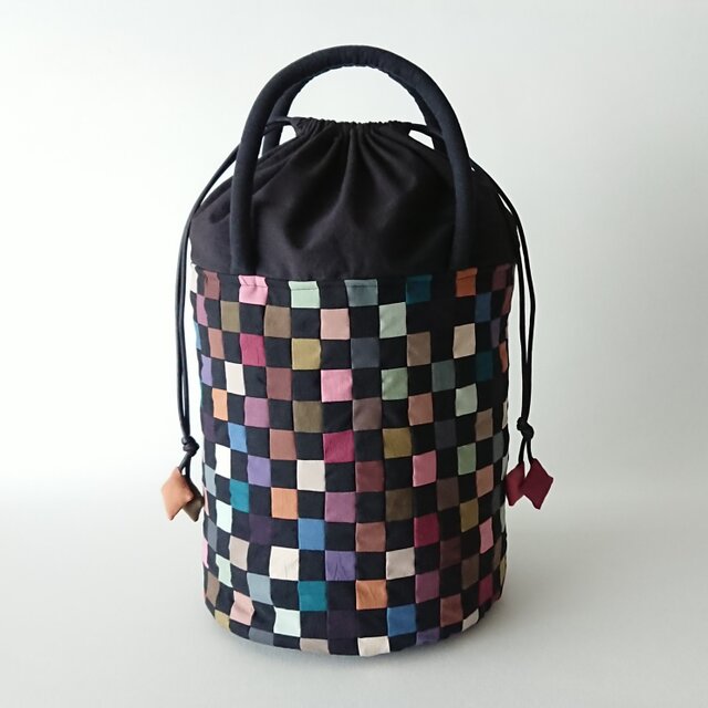 patchwork bucket bag | iichi ハンドメイド・クラフト作品・手仕事品の通販