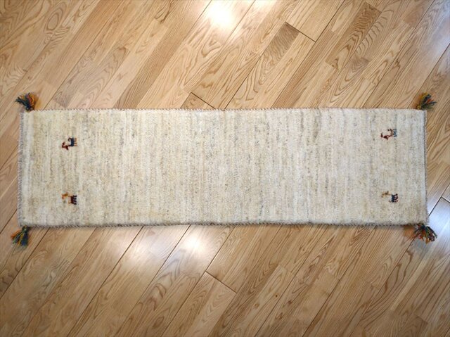 ペルシャ ギャッベ ランナー中 140×43cm アイボリー ヤギ RJ8899G | iichi ハンドメイド・クラフト作品・手仕事品の通販