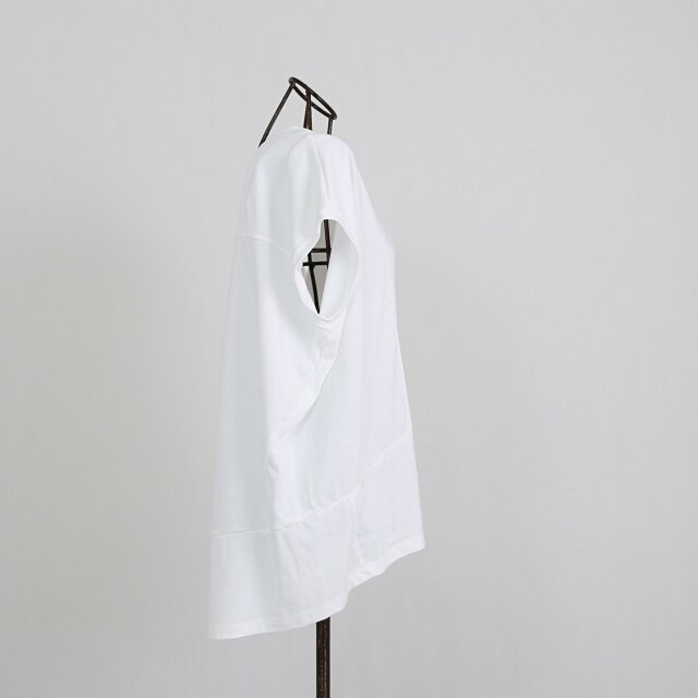体のラインを拾わない ドルマンスリーブT ホワイト 0517WH | iichi ハンドメイド・クラフト作品・手仕事品の通販