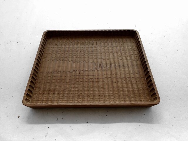 我谷盆 栗 23×20×2.5cm 栗渋染め | iichi 日々の暮らしを心地よくするハンドメイドやアンティークのマーケットプレイス