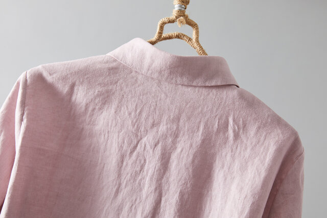 毎日、心地よく着られる実力派 リネンシャツブラウス 9分袖 230612-2 | iichi 日々の暮らしを心地よくするハンドメイドやアンティークのマーケットプレイス