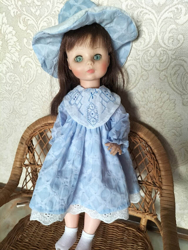 ドール背丈34cm位用 水色ドレスと帽子 | iichi ハンドメイド・クラフト作品・手仕事品の通販