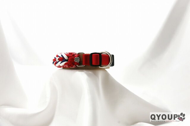 パラコード犬用首輪 〈サイズ：30～35cm〉 Tricolour Red[トリコロール レッド] | iichi 日々の暮らしを心地よくするハンドメイドやアンティークのマーケットプレイス