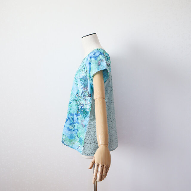 リバティ マリーナ・シーフラワーとコットンレースの半袖 | iichi ハンドメイド・クラフト作品・手仕事品の通販