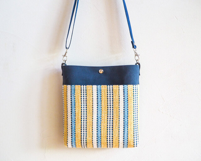 ナチュラルカラーボーダー手織り布のミニショルダー（イエロー） | iichi ハンドメイド・クラフト作品・手仕事品の通販