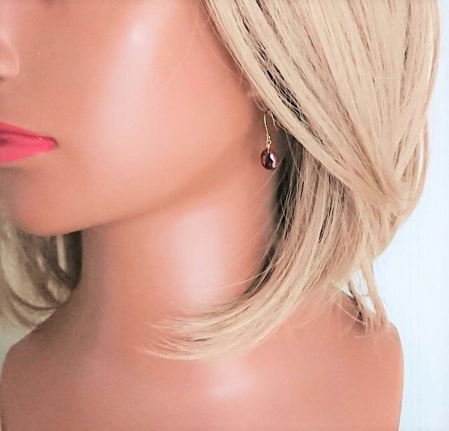 ガーネットのピアス 16kgp | iichi ハンドメイド・クラフト作品・手仕事品の通販