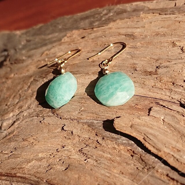 アマゾナイトのピアス 16kgp | iichi ハンドメイド・クラフト作品・手仕事品の通販