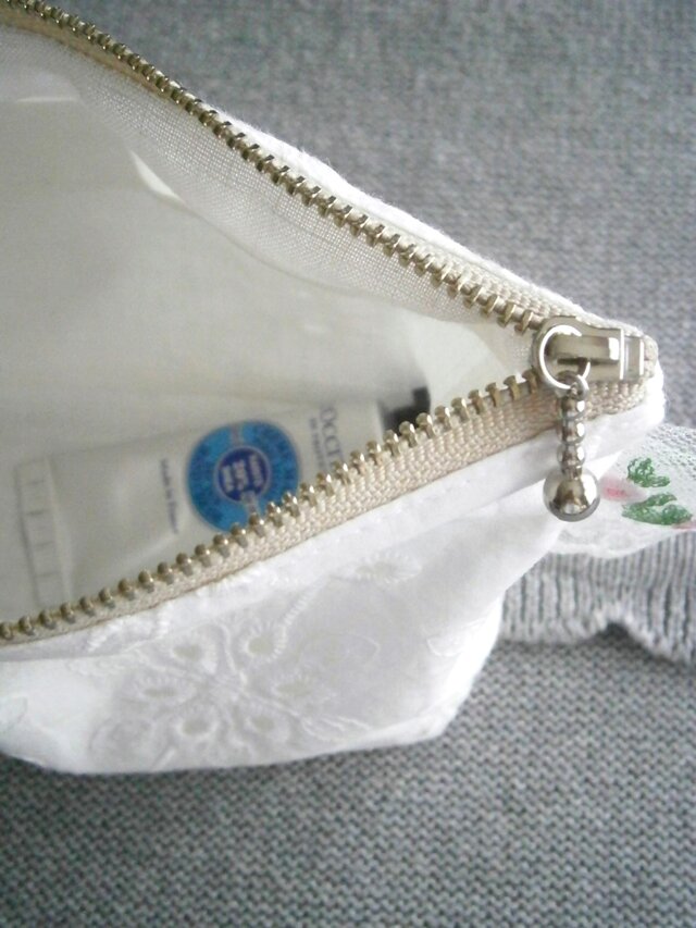 cutwork刺繍×linen Tote&Pouch | iichi ハンドメイド・クラフト作品・手仕事品の通販