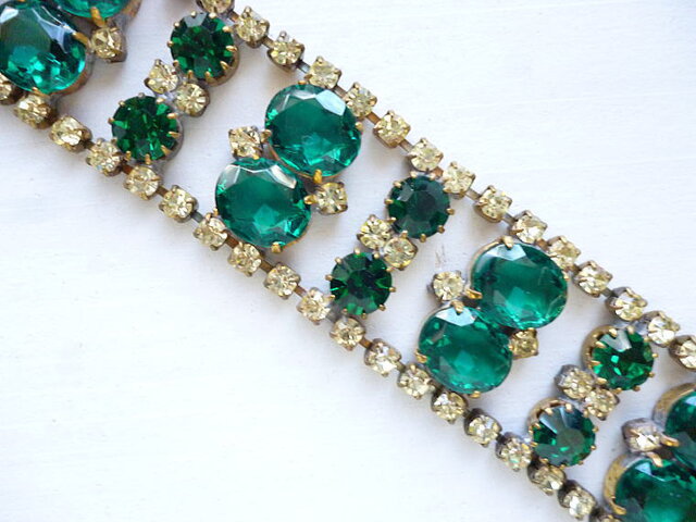 Husar D.エメラルド ブレスレット | iichi 日々の暮らしを心地よくするハンドメイドやアンティークのマーケットプレイス